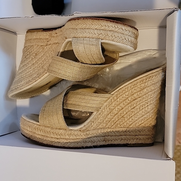 Banana Republic | Shoes | Banana Republic Faith Espadrille Wedge ...